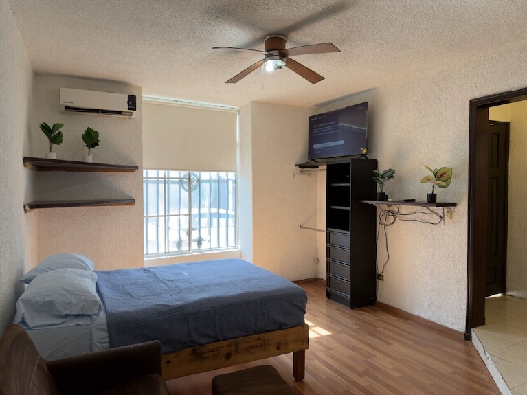 Mini Loft Junto A La Udem - San Pedro Garza García