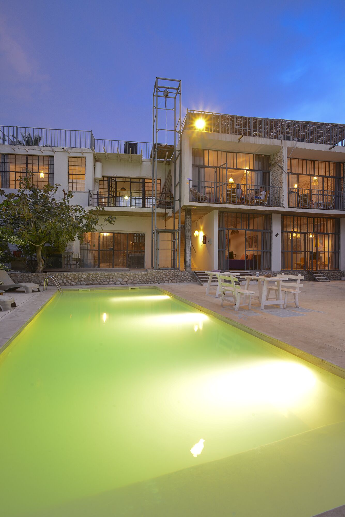 Piscina externa sazonal