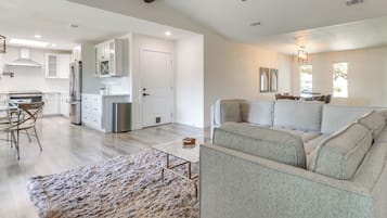 Casa (3 Bedrooms) | Interior