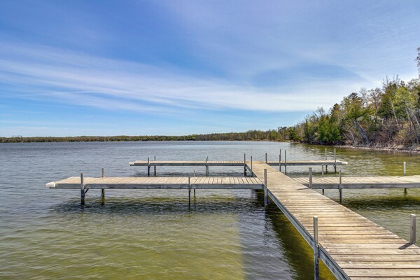 Sandy Beach & Boat Dock! Gull Lake Resort Cabin - Minnesota