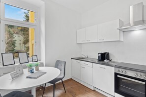 Apartamento Básico, 1 quarto | Cozinha privada