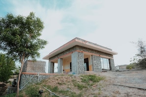 Vila luxo, piscina particular, vista para a montanha | Fachada