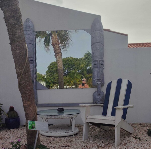 Weaving Mill Aruba Hostel Bed And Coffee - Caribbean