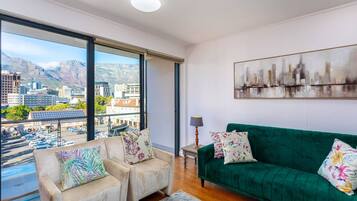 Apartamento, 2 quartos, acessível, varanda | Sala