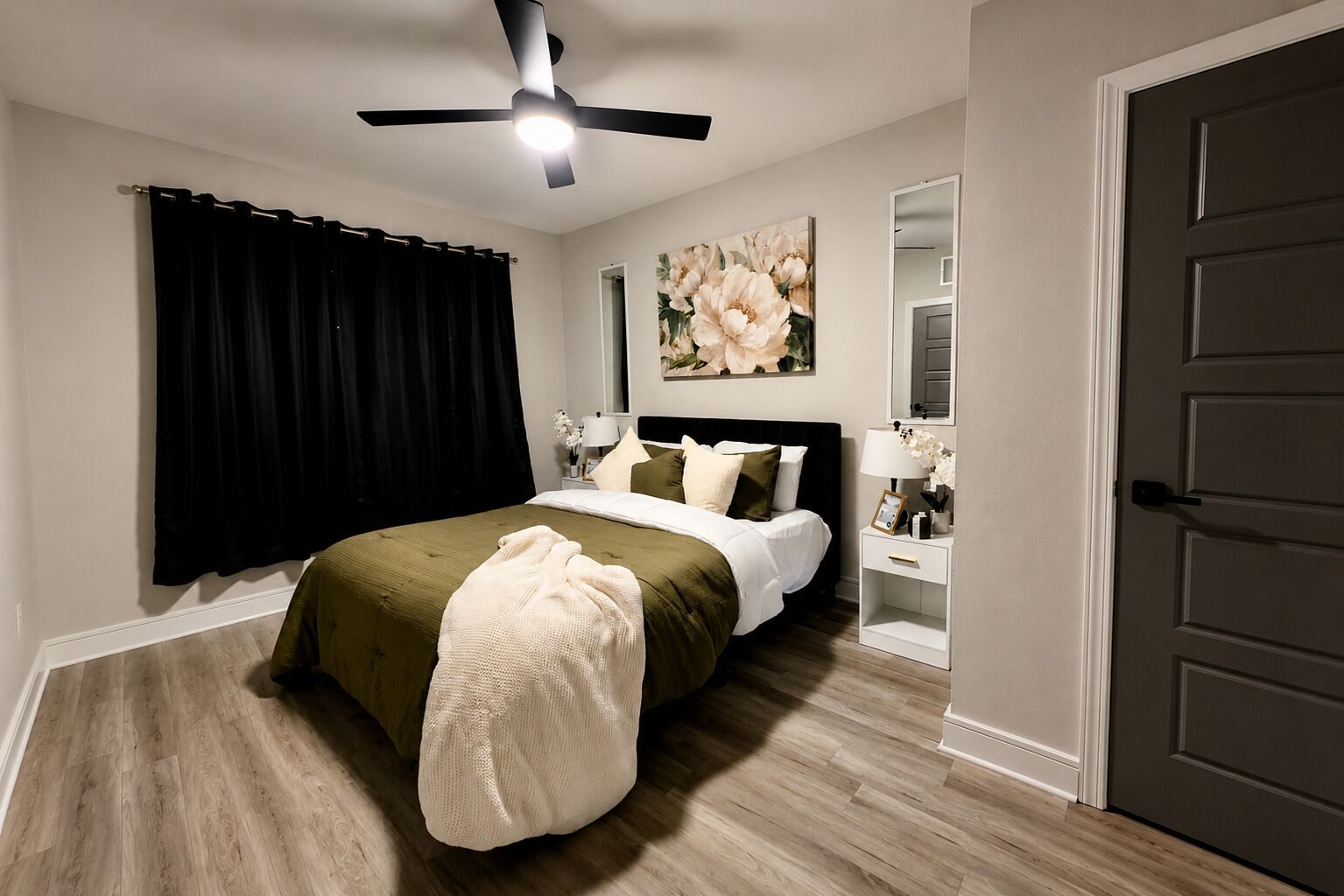 Luxury 1br Retreat Near Fifa Hq, Universal Kids Resort, The Star,& Legacy West - Frisco, TX
