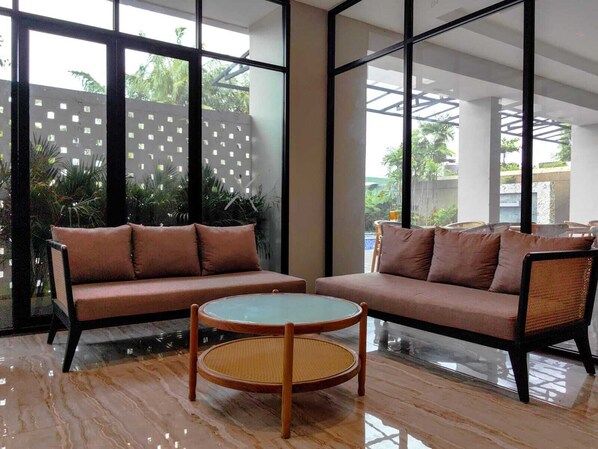 Alltrue Seminyak Bali, Seminyak: Hotel Reviews, Rooms & Prices ...
