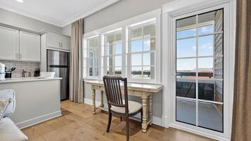 Condo, 1 cama King e sofá-cama (Henderson Beach Resort Lofts 411- Roo) | Parte interna