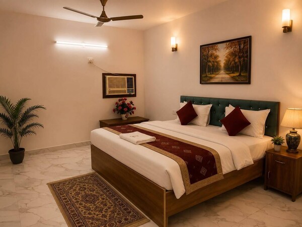 Govind Residency - Noida