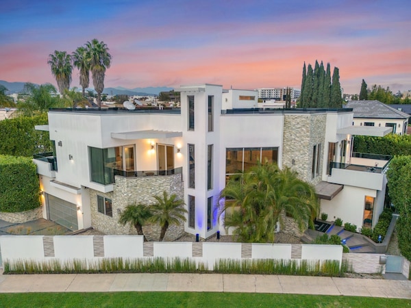 Colgate Vantage - Huntington Park, CA