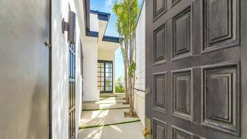 Apartamento (4 Bedrooms) | Fachada