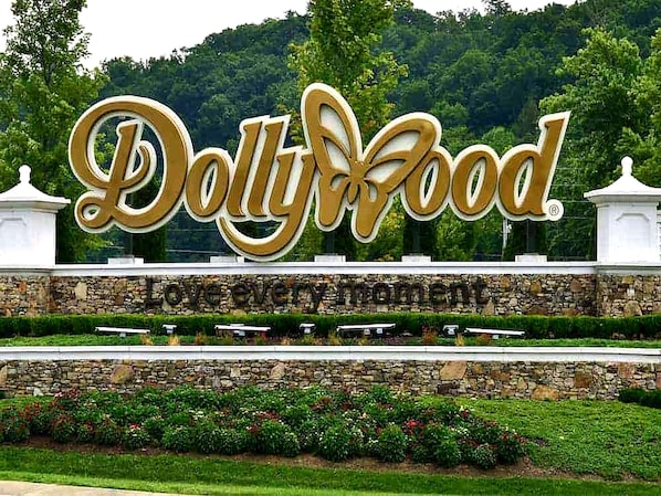 Creekside Delight Reviews, Deals & Photos 2026 - Expedia
