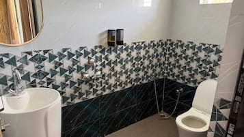 Um polibã, toalhas fornecidas
