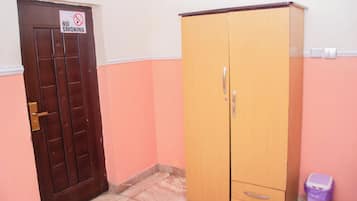 Quarto Signature | Interior