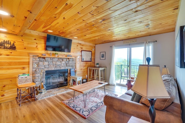 Gatlinburg Resort Condo: Explore The Smokies! - Tennessee