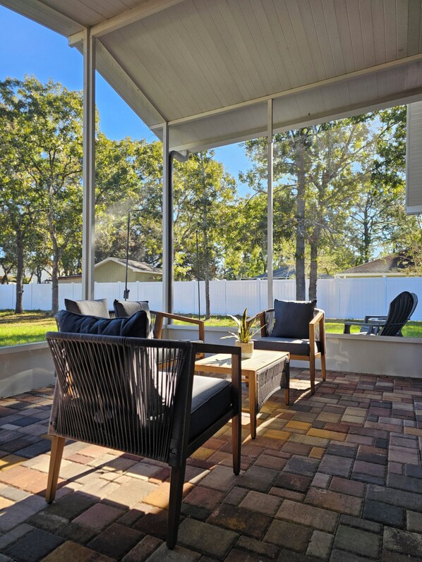 Perfect 3-bedroom house with AC in pleasant Spring Hill. Reviews, Deals ...