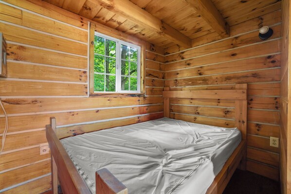 The Eagle's Nest Cabin Hocking Hills + Largest Bounce House in ...