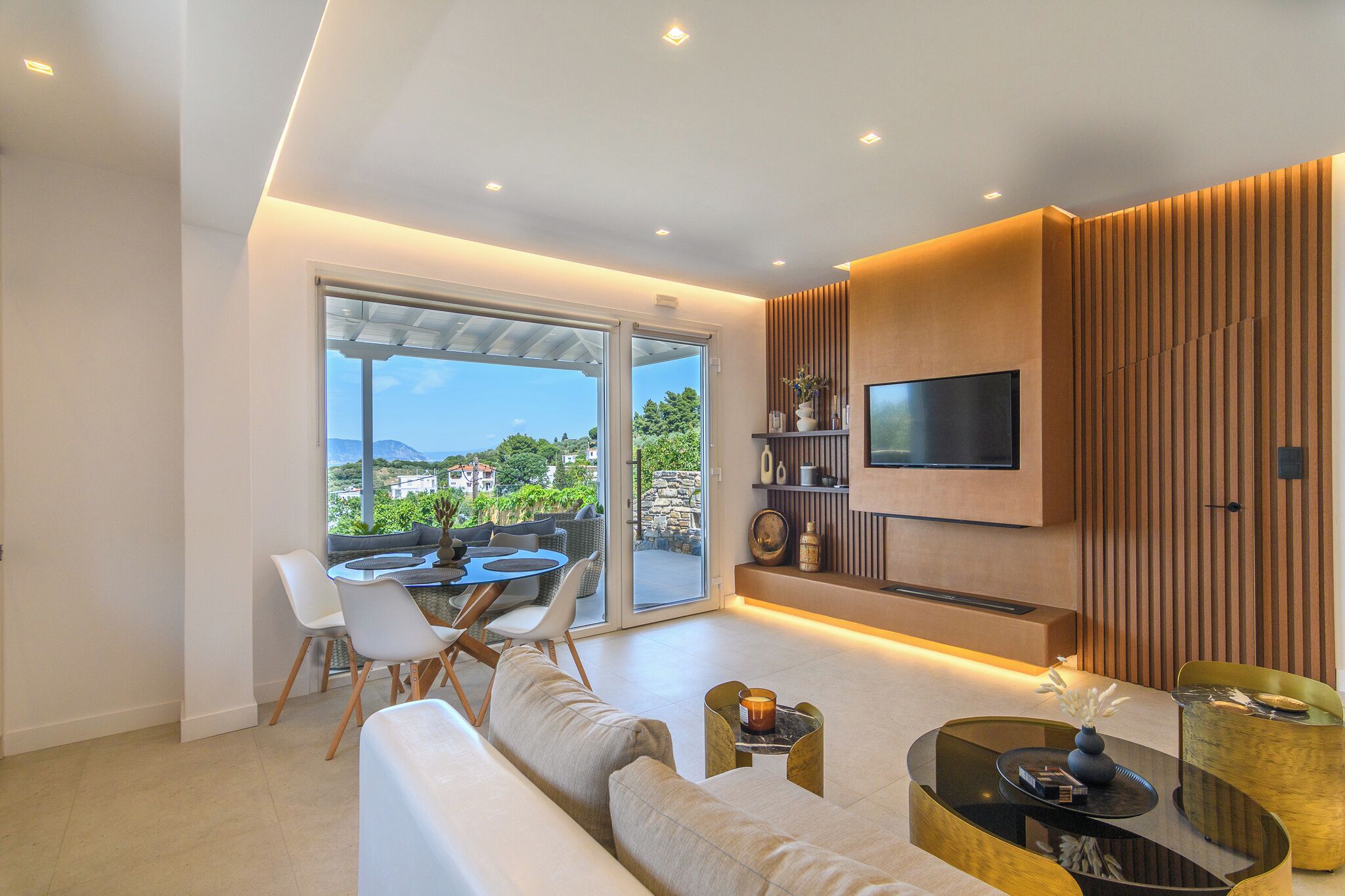 Vila panorâmica, 3 quartos, vista para o mar | Área de estar