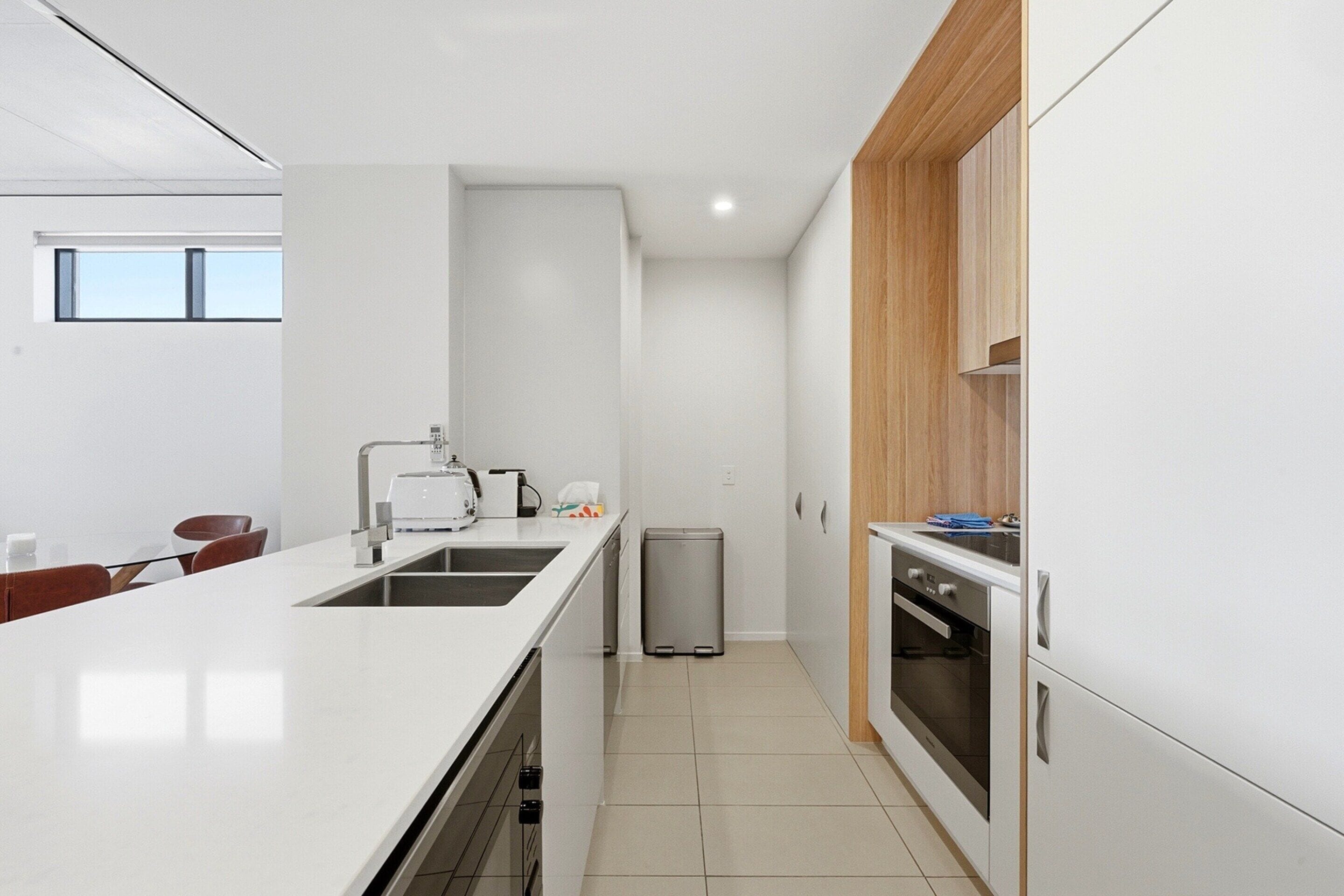 Apartamento | Cozinha privada | Talheres/pratos/utensílios de cozinha