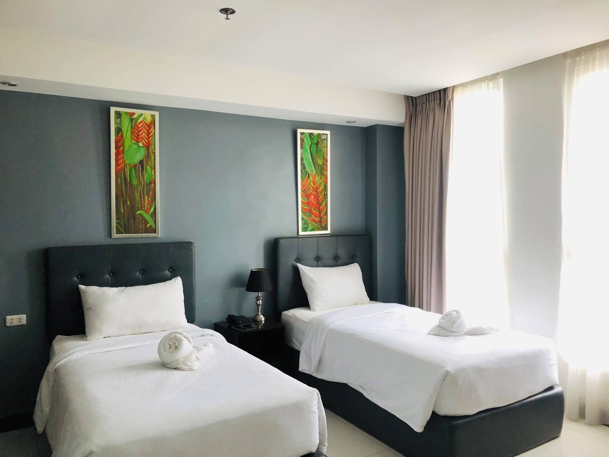 Quarto Twin, vista para o rio | Edredões de penas, Wi-fi grátis, roupa de cama fornecida 