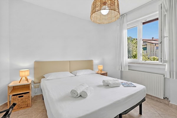 Lagotissimo 17 - Flat With Balcony View And Pool - Riva del Garda