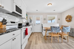 Casa, 4 quartos | Cozinha privada