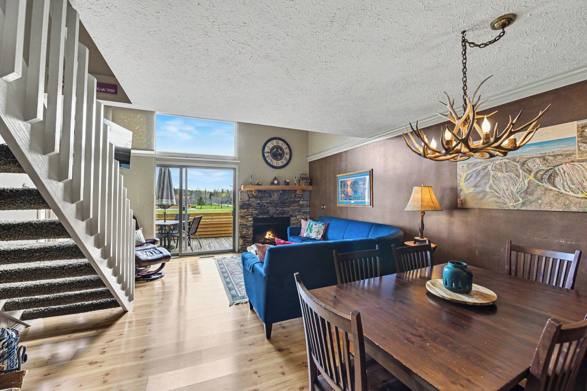 Spacious 3 Bdrm, 2 Bath Plus Loft, 1630 Sq Ft.  Many Onsite Amenities With Golf/skiing Near By! - Harbor Springs, MI