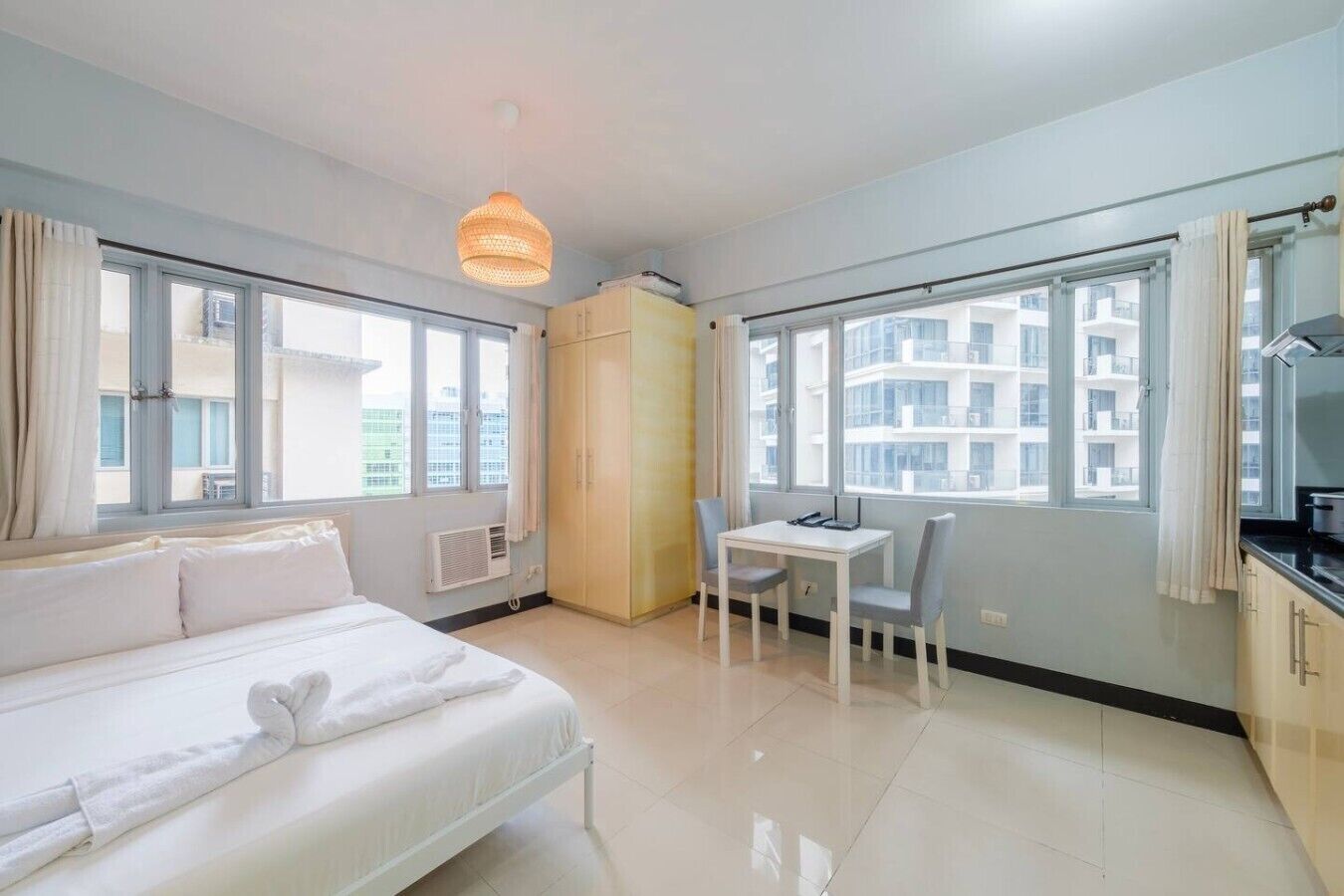 Stayhere Morgan Suites Studio Near Venice Mall - Taguig