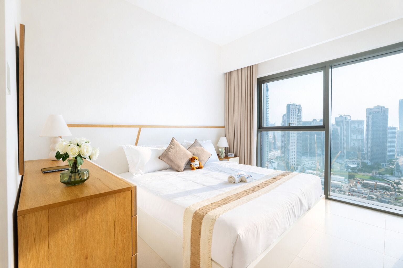 Apartamento de Luxo, Vista para a cidade, na torre | Cofre no quarto, secretária adequada para computadores portáteis 