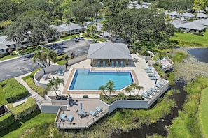 Luxe Corner PGA Cottage | Pool | Walk to Resort Reviews, Deals & Photos ...
