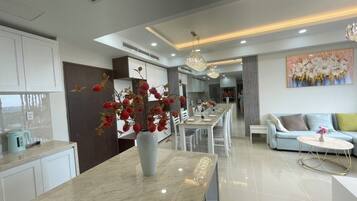 Dúplex de Luxo, Vista para a cidade | Restaurantes