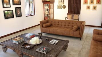 Vila, vista para a piscina | Área de estar