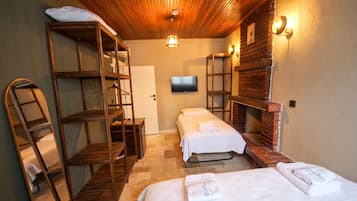 Quarto triplo standard | Wi-Fi de cortesia