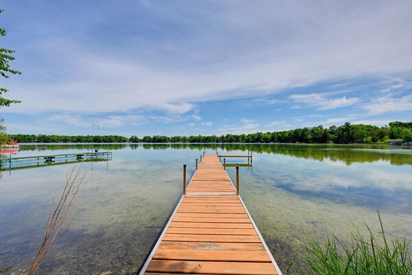 Waterfront Days, Fireside Nights! Lake Helen Haven - Blue Mountain Lake, Ogdensburg