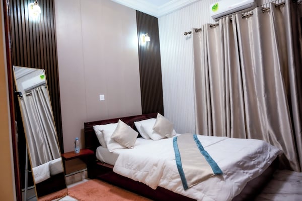 Clos D'or Appartement - Douala