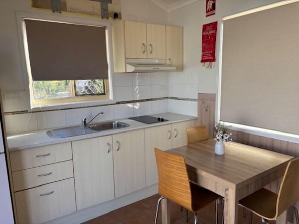 Longreach Starlight Cabins - Queensland