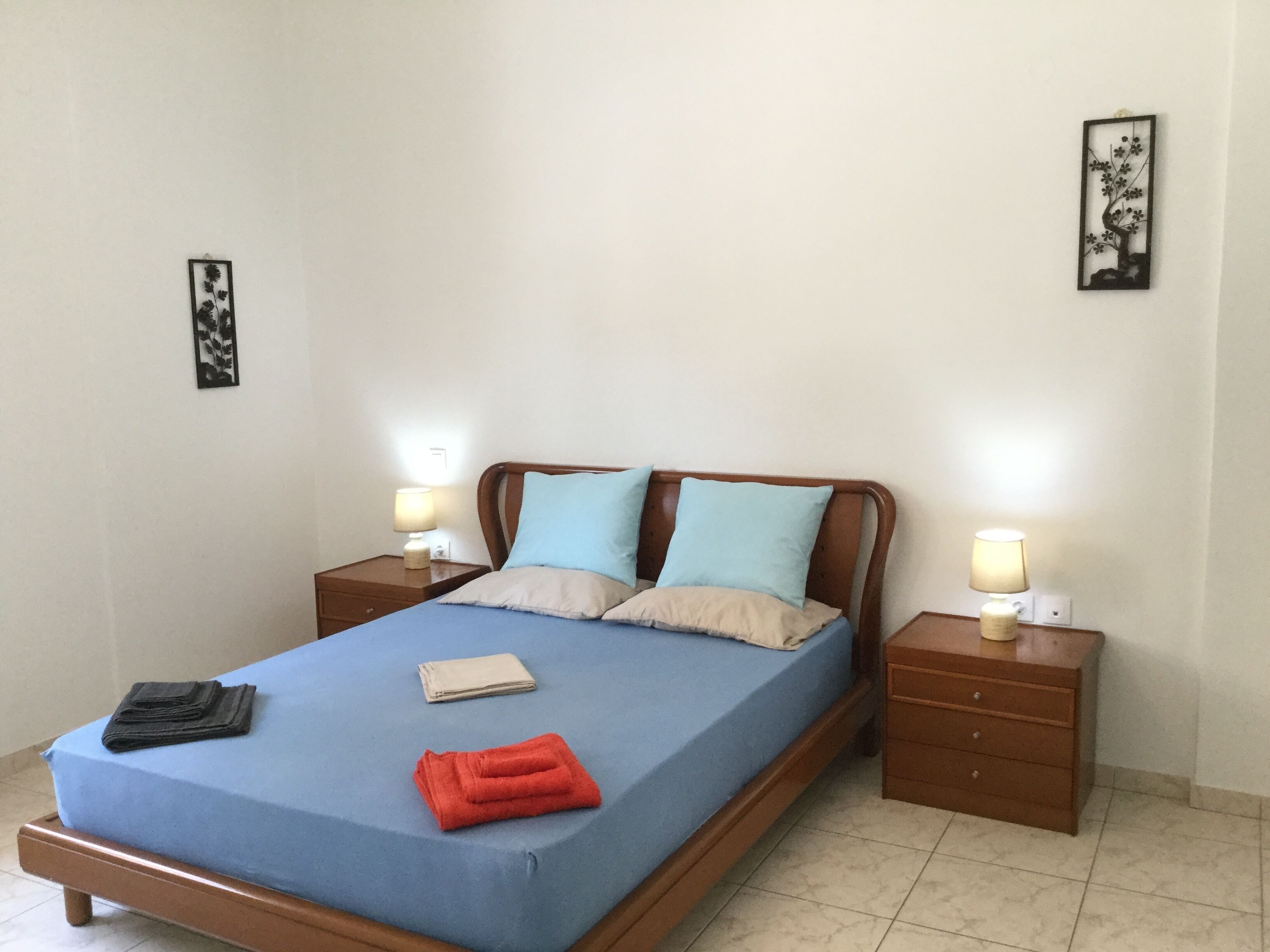 Apartamento, vista para o pátio | Cortinas/cortinados opacos, quartos insonorizados, Wi-fi grátis 