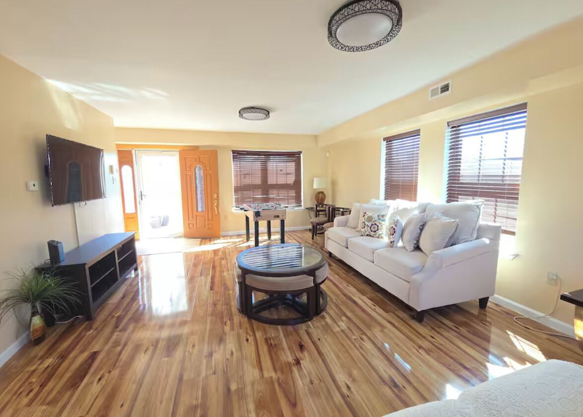 Elberon Escape-4br Stay Near Bay,10 Min To Casinos - Atlantic City, NJ