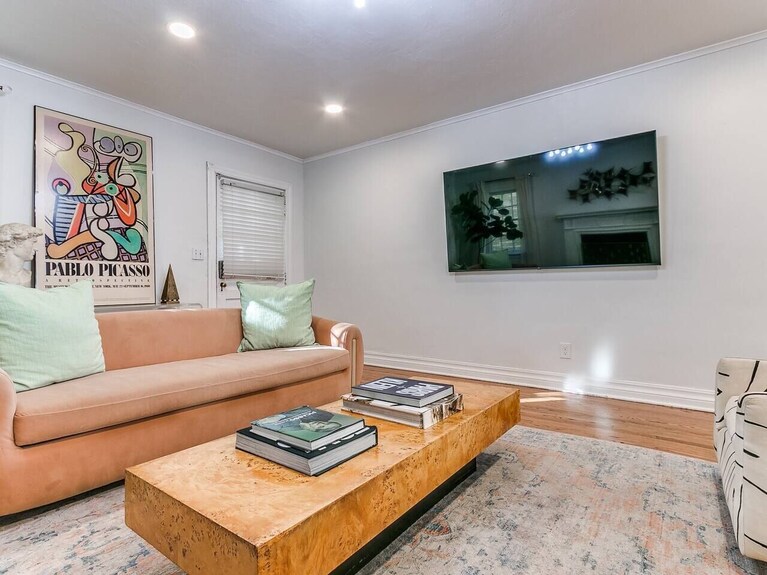 Historic Crown Heights Triplex - Unit A - Deep Deuce - Oklahoma City