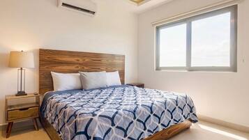Apartamento Familiar, varanda, vista para o jardim | Ferro/tábua de engomar, Wi-fi grátis, roupa de cama fornecida