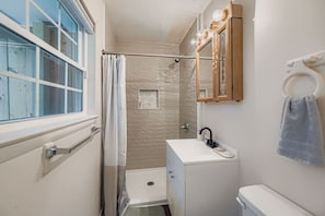 Beaufort Retreat | Cozy, Stylish & Central look I Reviews, Deals ...