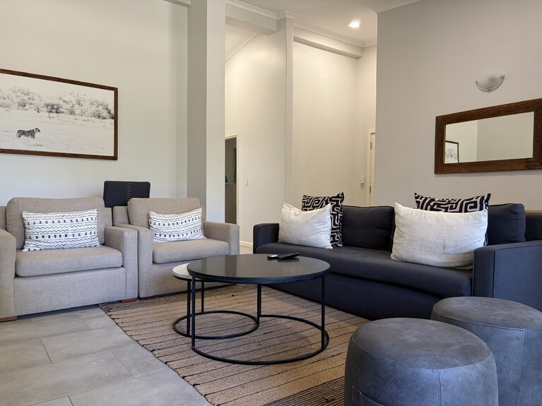 Luxury 2-bedroom Apartment In Victoria Falls Near The Falls - Victoria Falls
