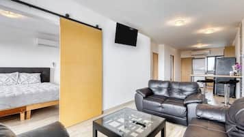 Apartamento, várias camas, vista para o oceano (Condominio Betania #4) | Sala de estar