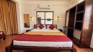 Suite Standard, vista para o mar | Wi-fi grátis, roupa de cama fornecida 