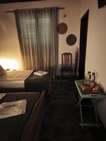 Quarto Twin Clássico, vista para as vinhas | Quartos insonorizados, Wi-fi grátis