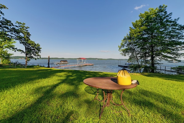 Private Dock w/ Boat Lift! Kentucky Lake Escape 口コミ、宿泊料金、写真 2026 - エクスペディア
