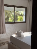Roupa de alta qualidade, camas de colchão pillowtop, Wi-fi grátis