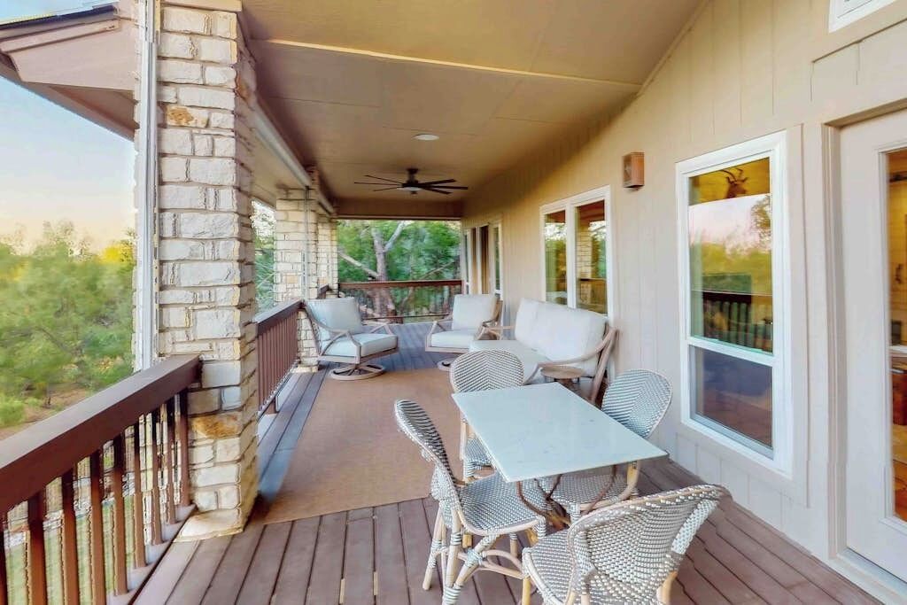 Casa, várias camas (Getaway to Horseshoe Bay) | Opções para refeição ao ar livre