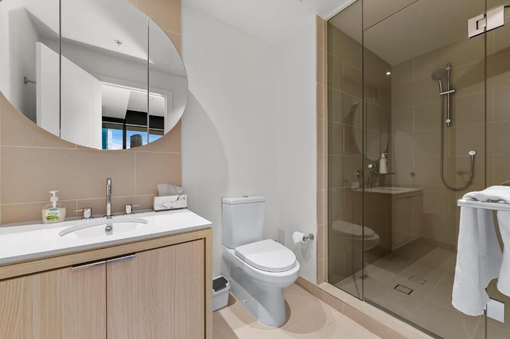 Apartamento Deluxe, varanda, Vista para a cidade | Casa de banho