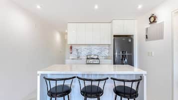 Apartamento, várias camas, Vista para a cidade (Marea Los Cabos Fragata 404) | Cozinha privada