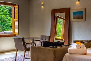 Quarto Duplo Premium, vista para o jardim | Interior